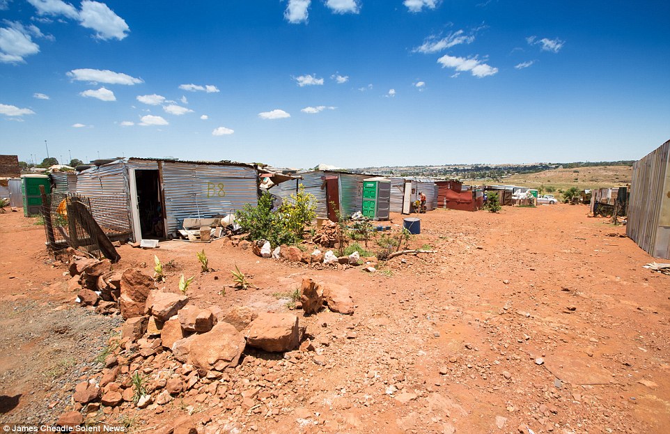 The 'WHITE squatter camps' of South Africa: Shanty towns built after ...